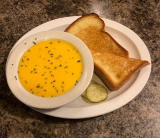 Manitou Inn Bar & Grill - Superior, WI